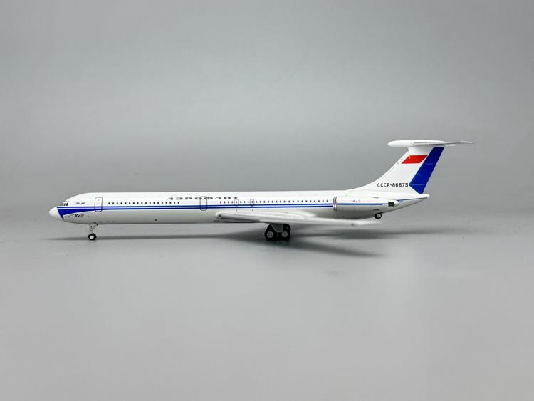 Phoenix Aeroflot Ilyushin IL-62 CCCP-86675 1/400 Scale PH12005 ...