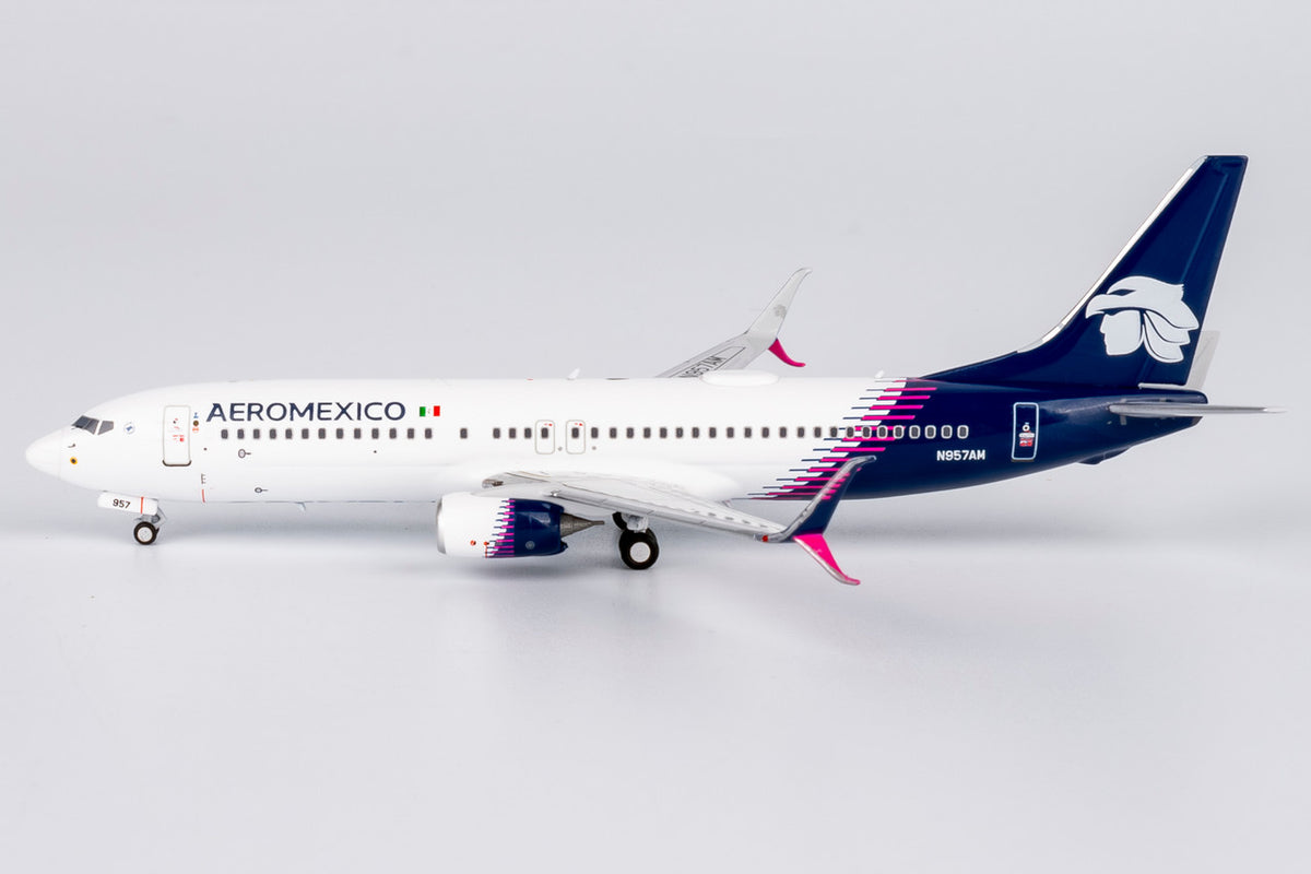 NG Models Aeromexico (New Paint with Scimitar Winglets) Boeing 737-800 ...