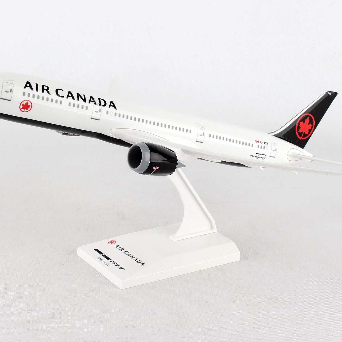 SkyMarks Air Canada Boeing 787-9 1/200 SKR967 - Aircraft Model Store