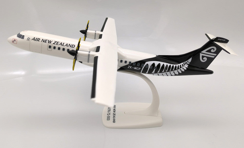 PPC Models Air New Zealand ATR 72 1/100 - Model Aircraft in Detailed ...