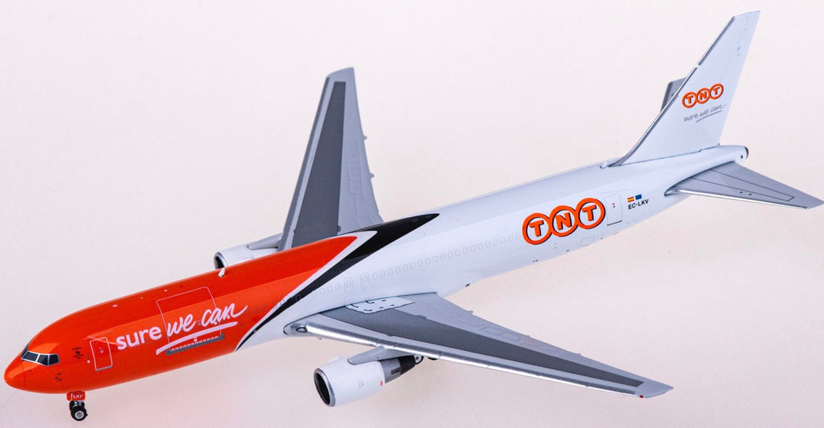 Phoenix TNT Express Boeing 767-300ER EC-LKV 1/400 - Aircraft Model Store