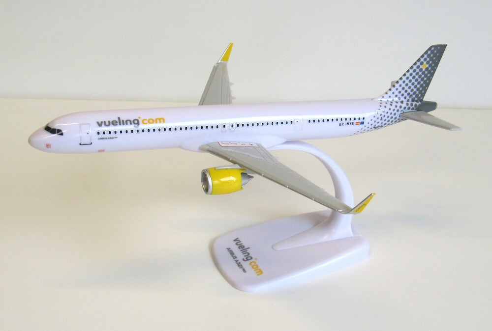 PPC Models Vueling Airbus A321 NEO 1/200 Aircraft Scale Model ...